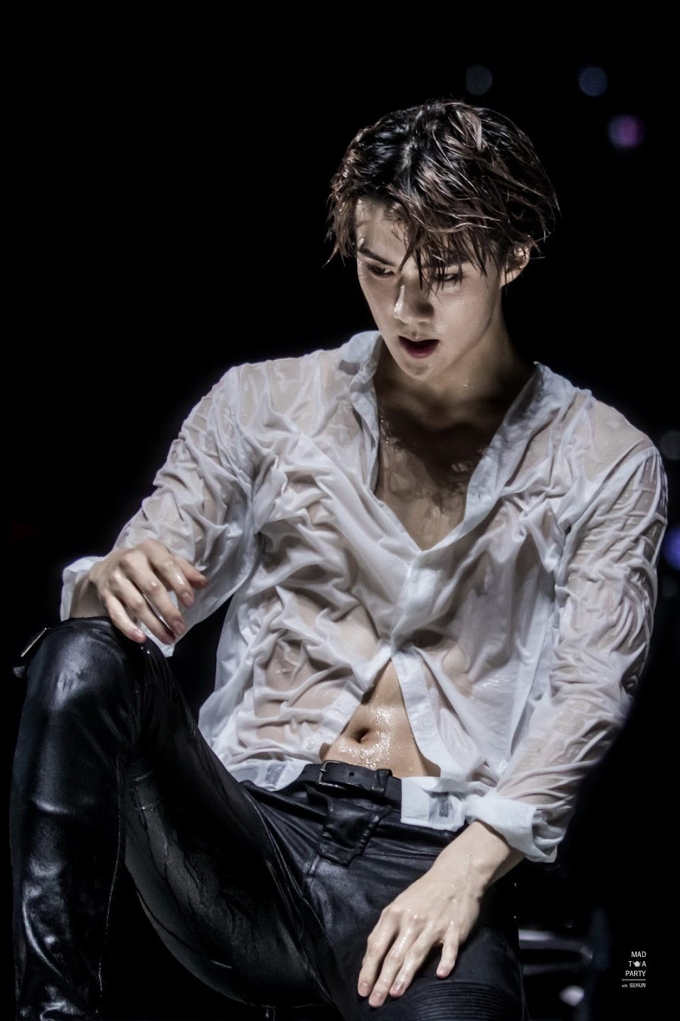 These 21 Photos Of Exo Sehuns Unreal Proportions Will Have You