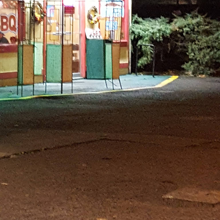 Snack Shack Hamburger Restaurant In Eugene