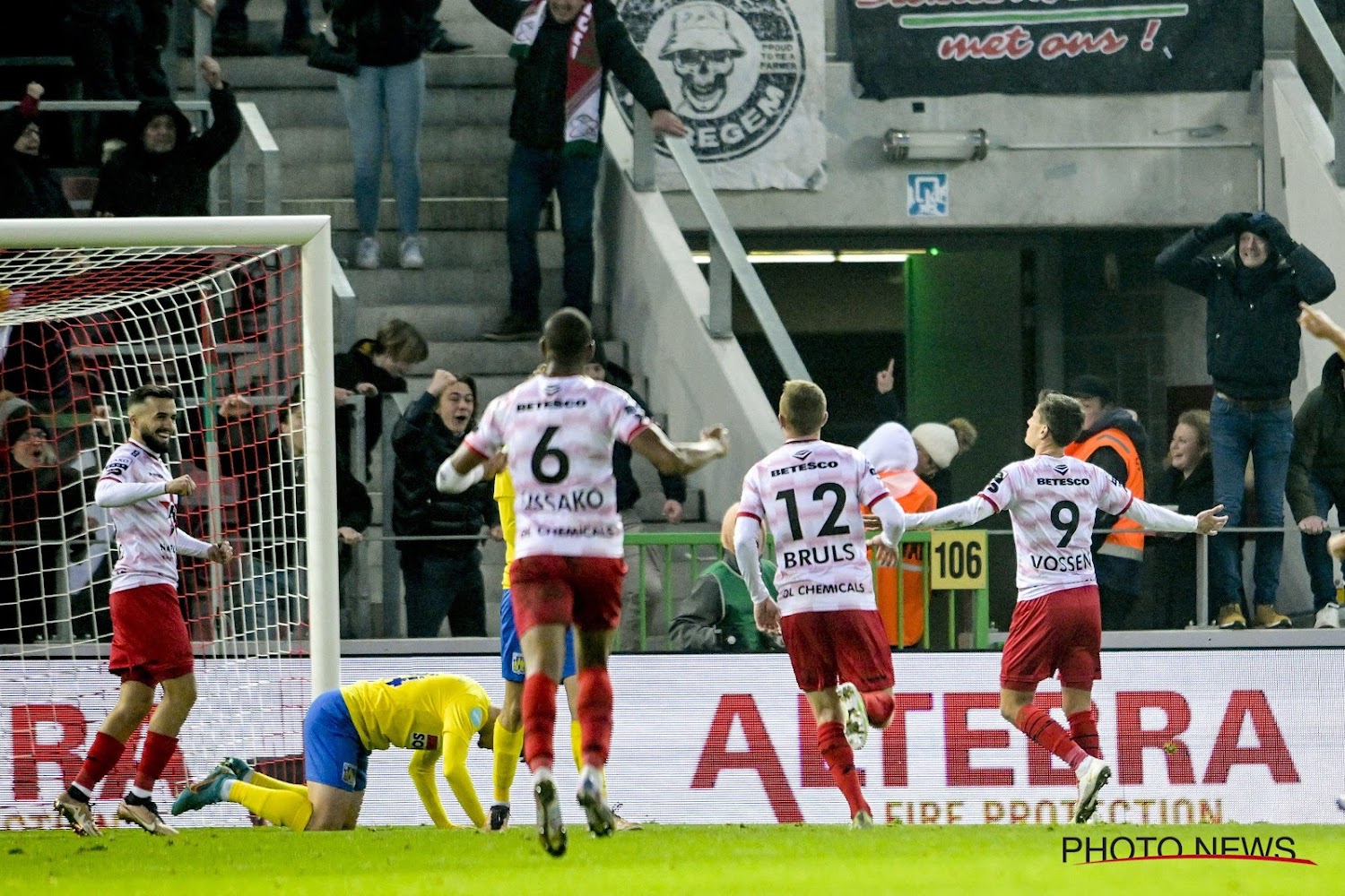 Jelle Vossen Bezorgt Moedig Zulte Waregem Bij Rentree Aan Gaverbeek