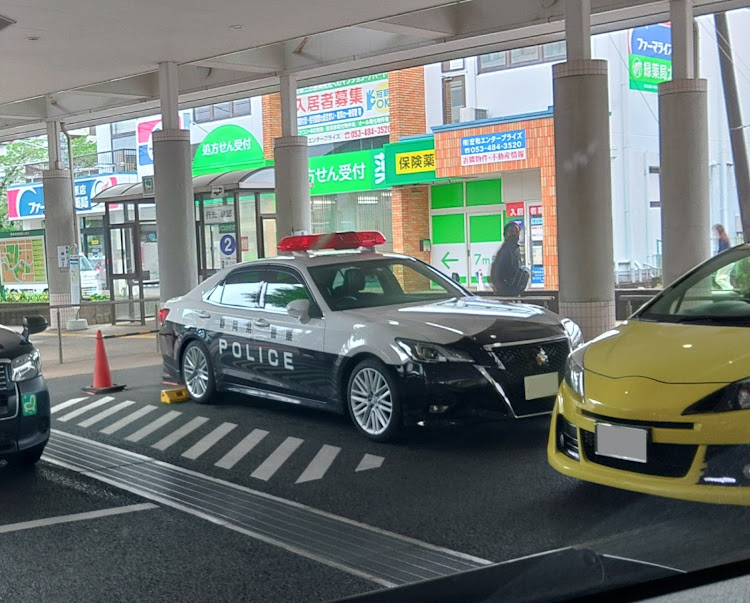 ハイエースバンのゆずりあい駐車場・車椅子マーク・車椅子に関するカスタム事例｜車のカスタム情報はcartune