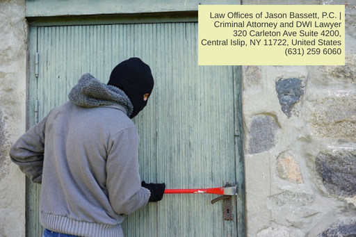 Long Island Robbery Lawyer Jason Bassett Explains The Differences