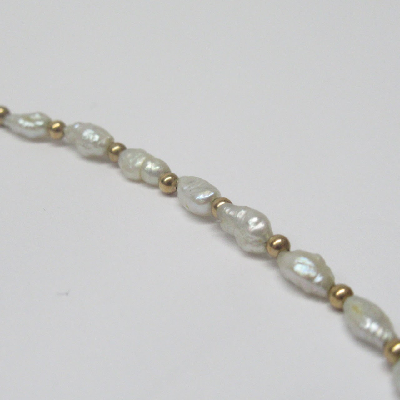 14k Gold And Freshwater Pearl Necklace