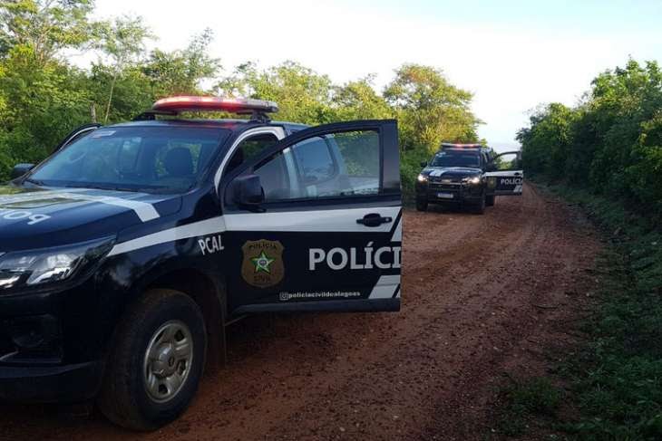 𒍨 Alagoas Homem é Morto Com Golpes De Facão Na Cabeça E Rosto Fica