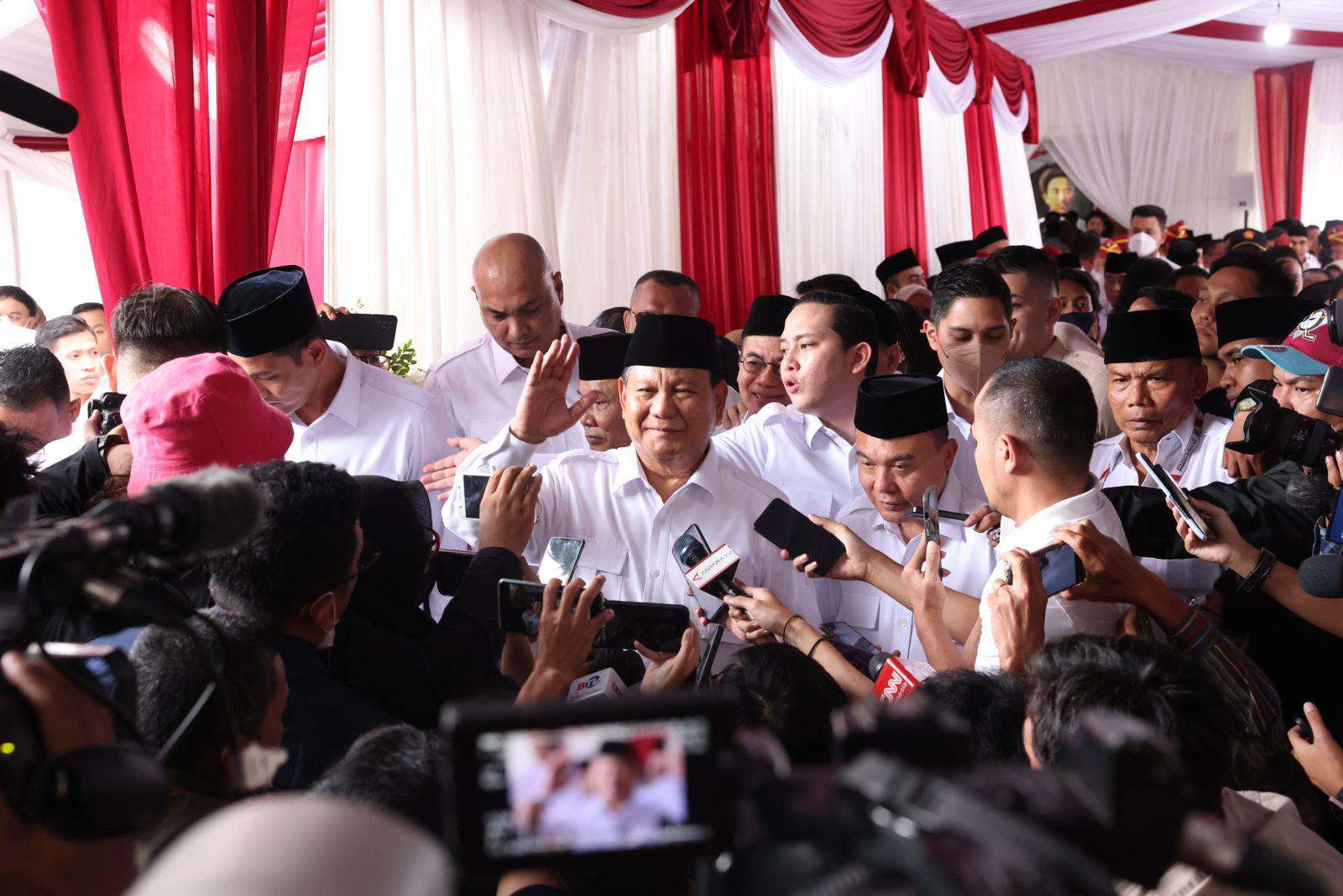 Survei Denny Ja Prabowo Unggul Di Pemilih Muda