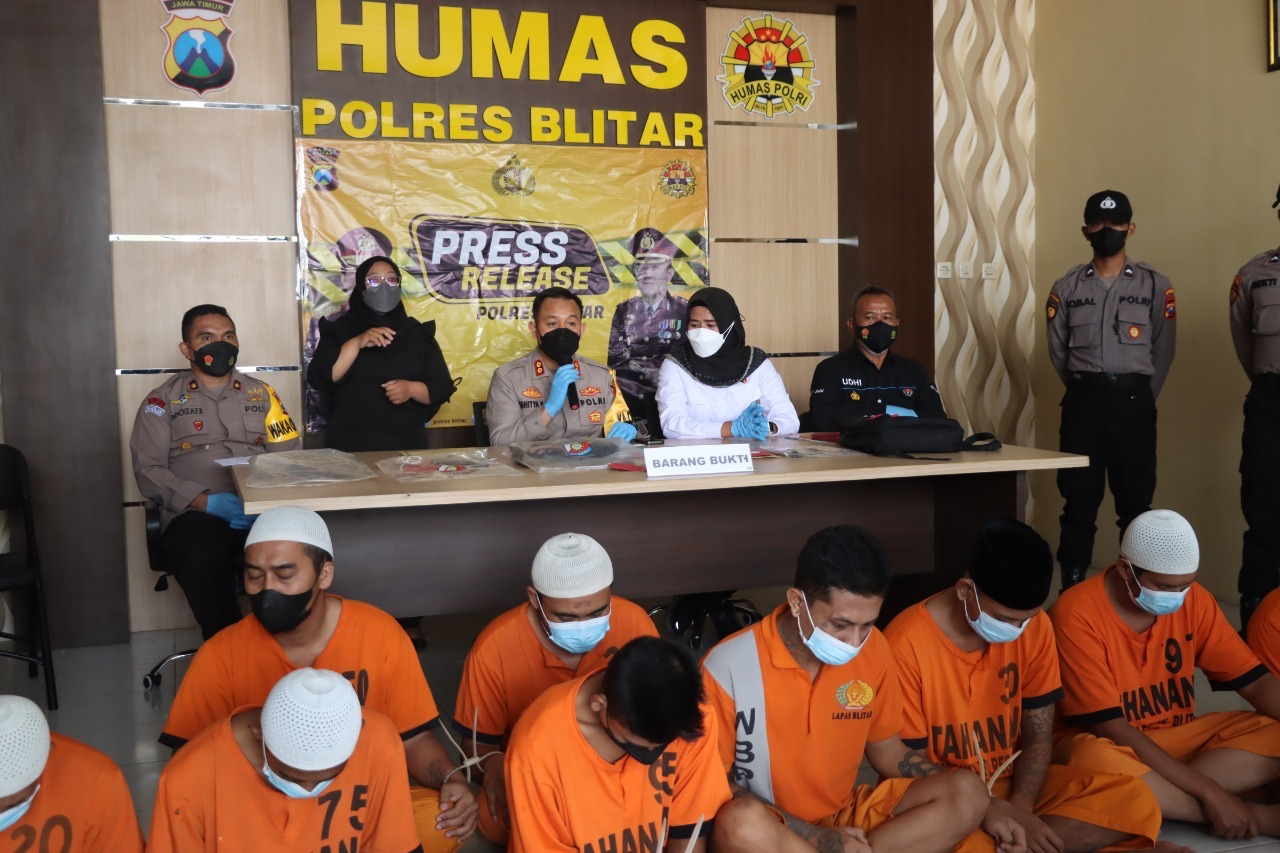 Berhasil Mengungkap 7 Kasus Curanmor Polres Blitar Amankan 13 Tersangka