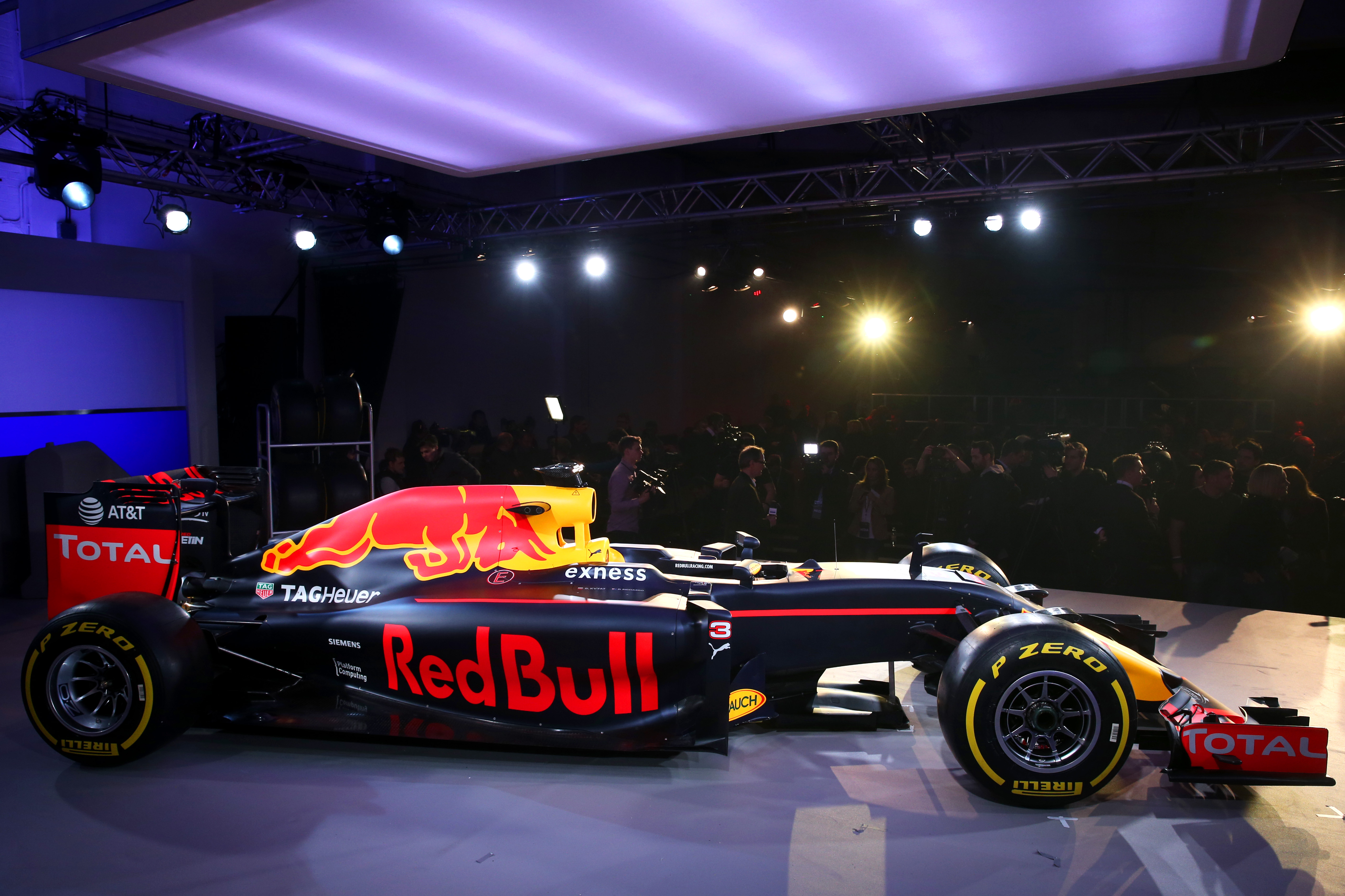 Red Bull Rb12 F1 Car Launch Pictures F1