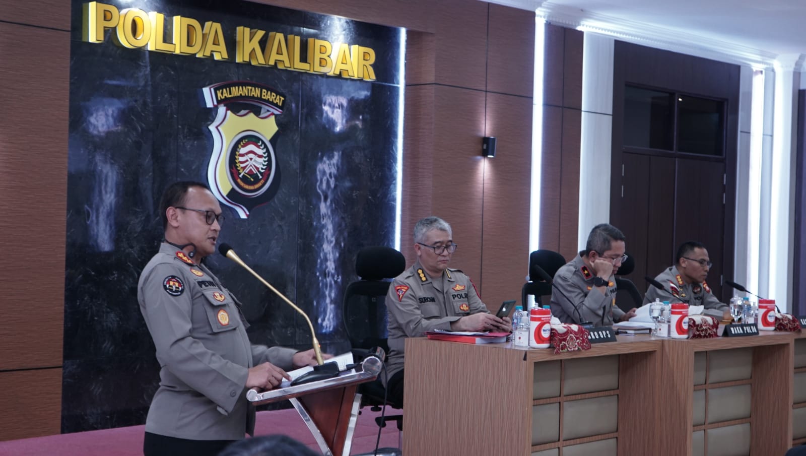 Polda Kalbar Gelar Latihan Pra Operasi Mantap Brata 2023 Dalam Rangka