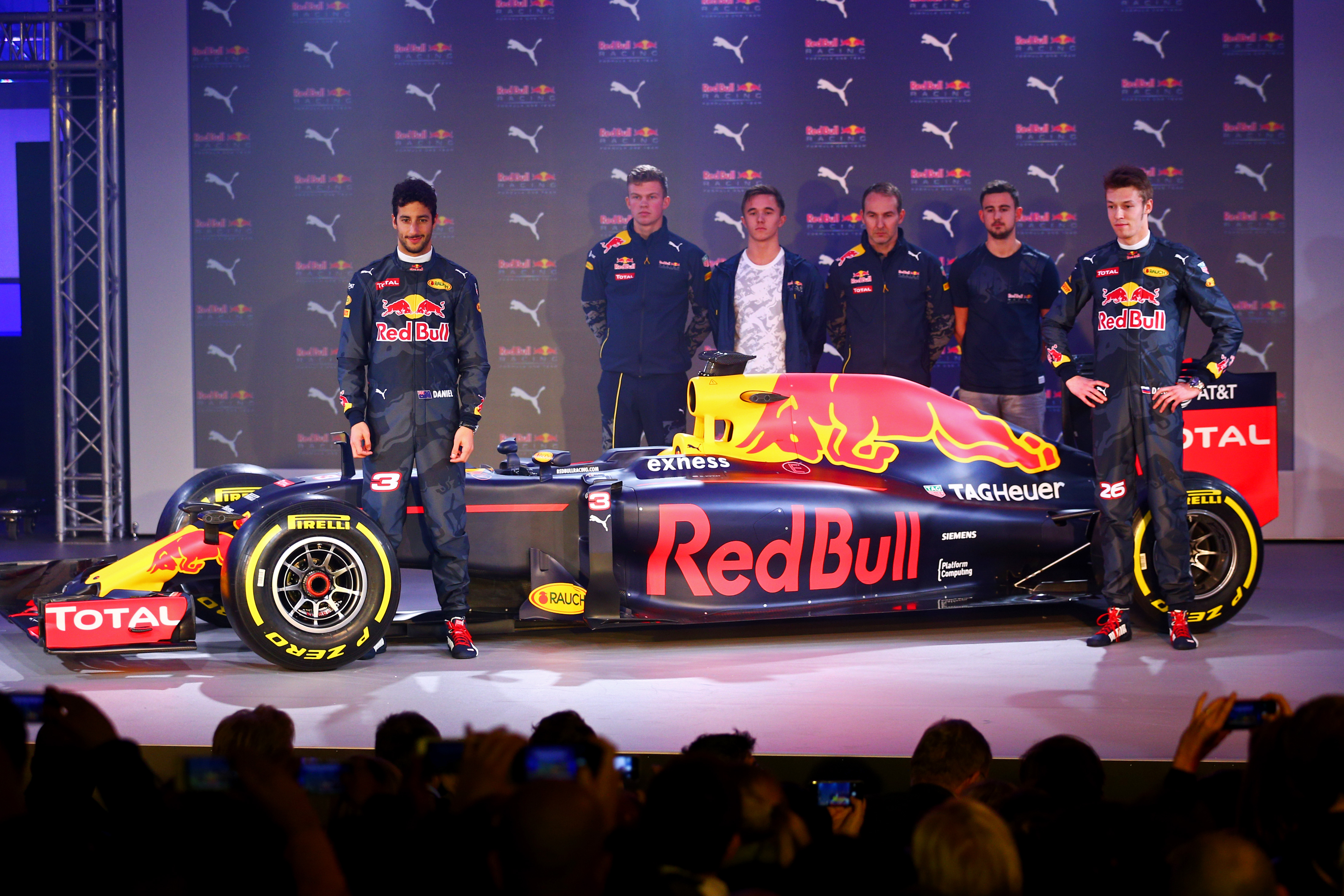 Red Bull Rb12 F1 Car Launch Pictures F1