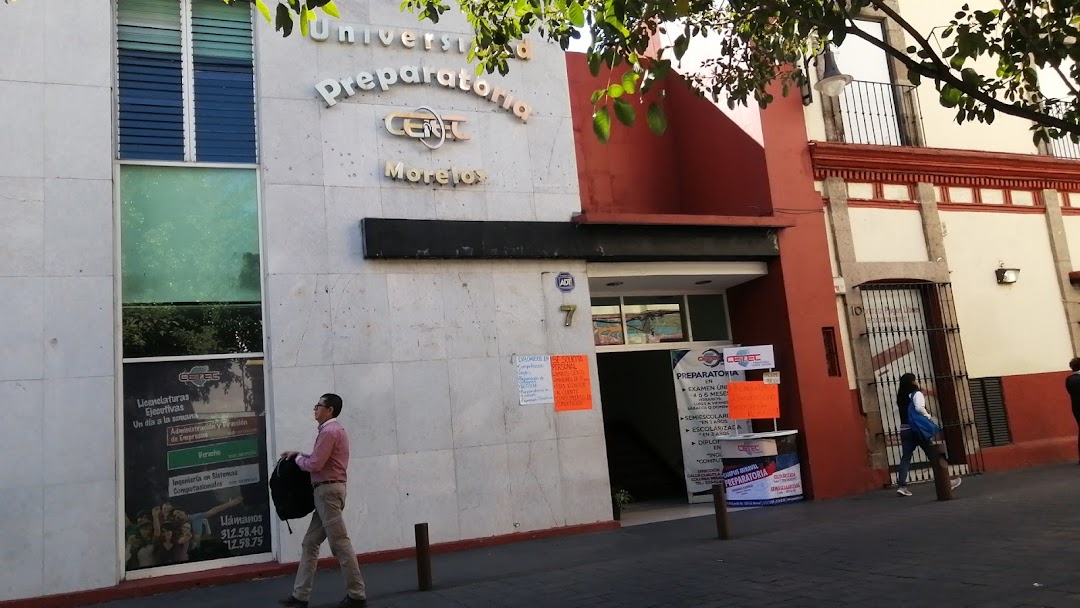 Preparatoria Cetec En La Ciudad Cuernavaca