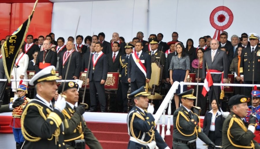 No MÁs De Lo Mismo Gran Parada Y Desfile Militar Perú 2012 Fin De