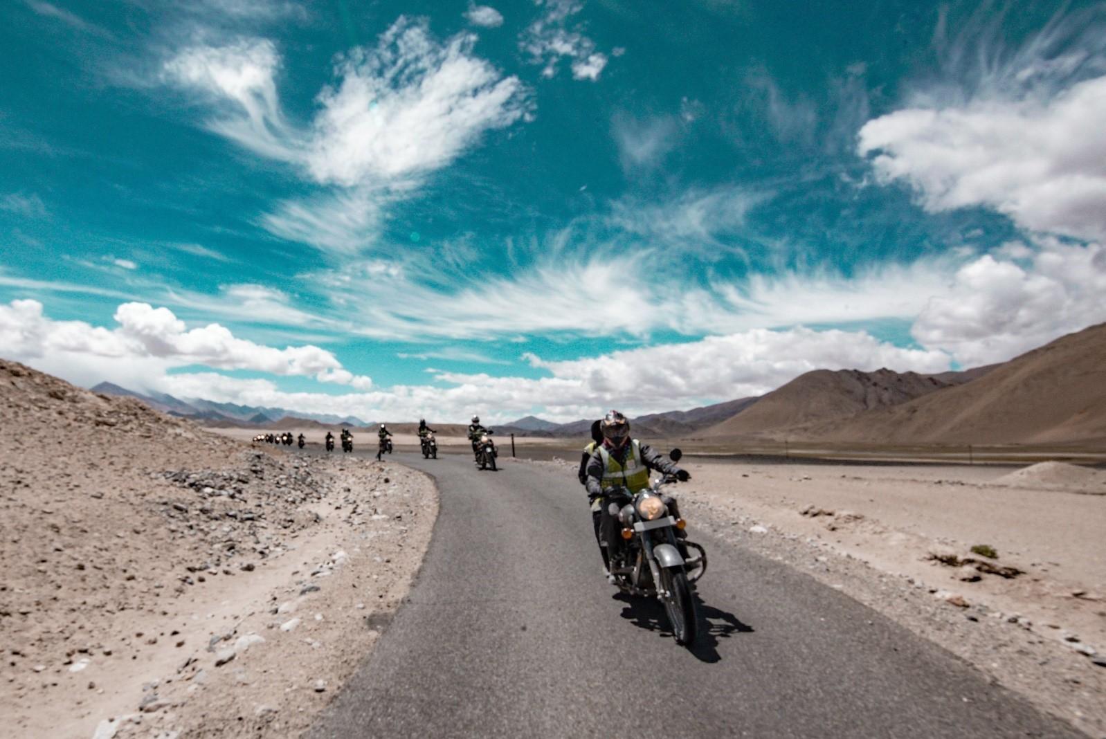 Find The Perfect Season For Leh Ladakh Bike Trip