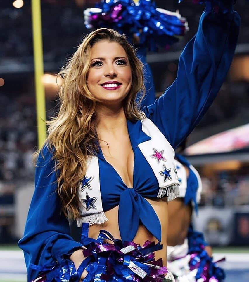 Top 20 Hottest Nfl Cheerleaders In 2021 How Much Does She Get Paid