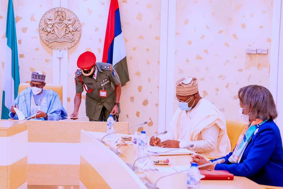 2023 Polls President Buhari Holds Emergency Meeting With Inec Chairman