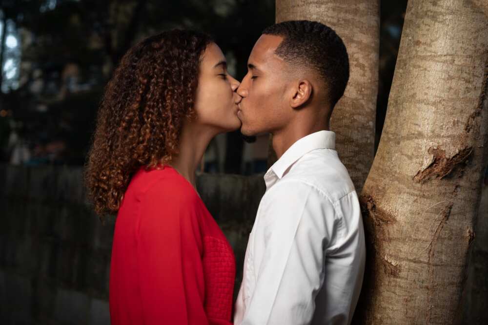 Types Of Kisses Guys Like Techniques To Try On Your Partner Legitng