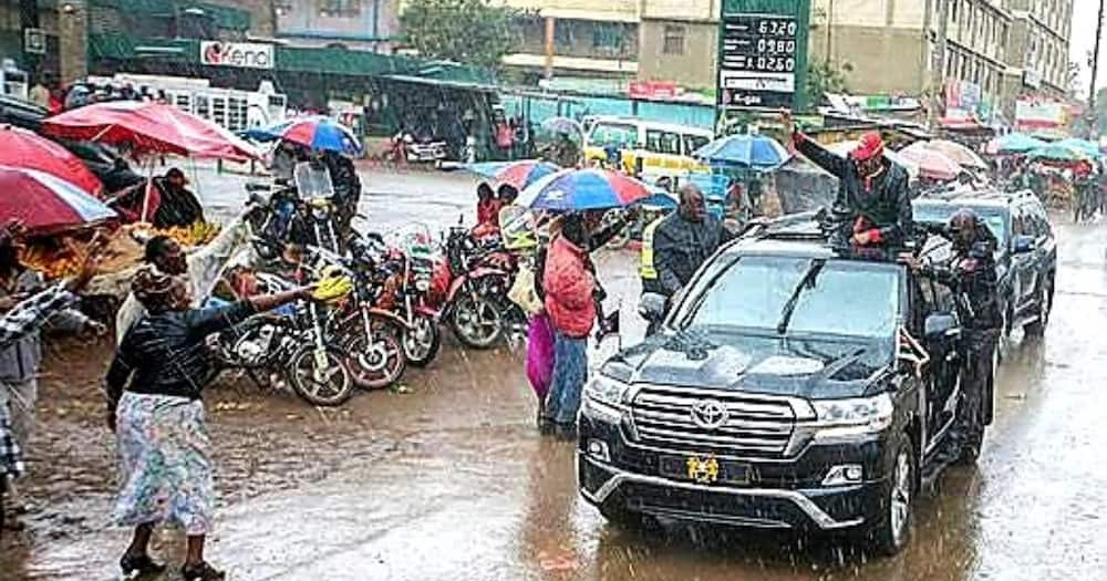 Kenya Fuel Crisis Photo Of Uhuru Campaigning In Rain With Background