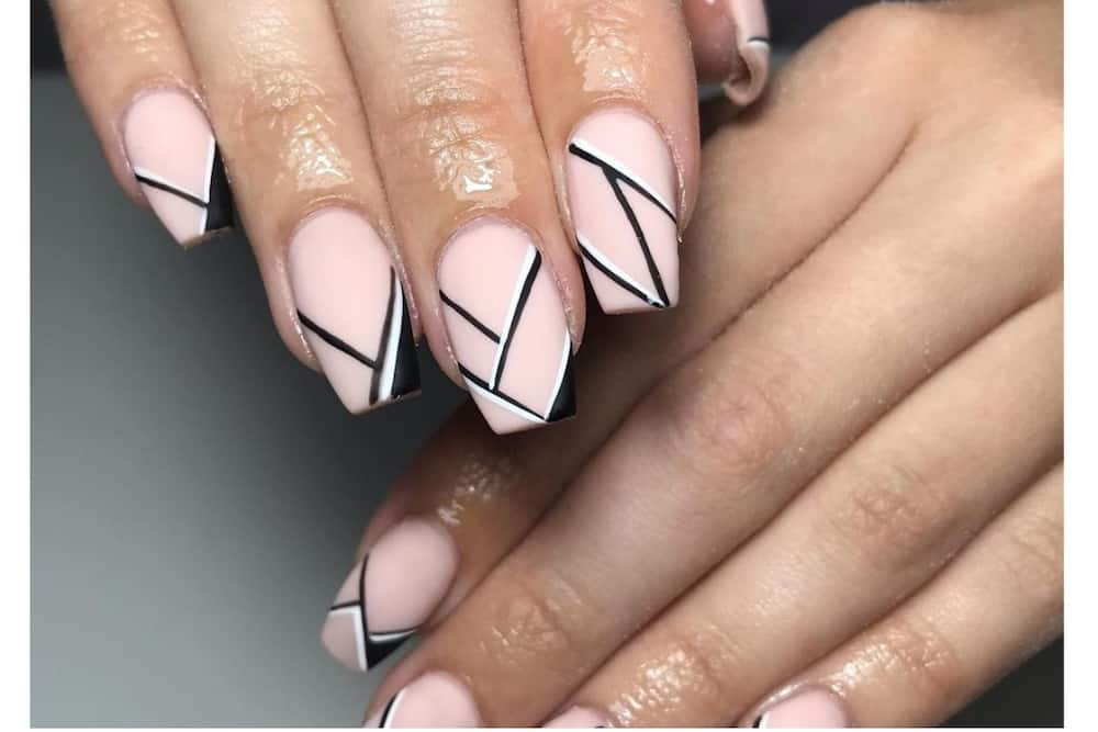 20 Cutest Square Acrylic Nail Designs To Try Out In 2022 Ke