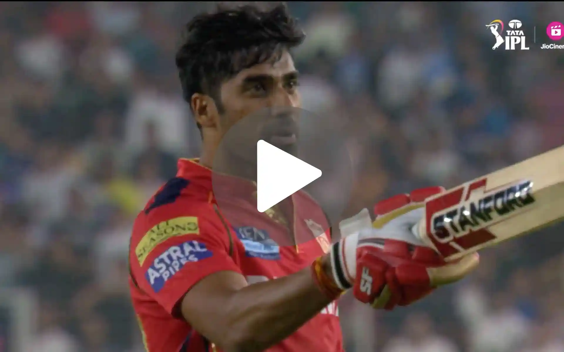 Watch Shashank Singh Unleashes Bat Point Celebration After Pbks