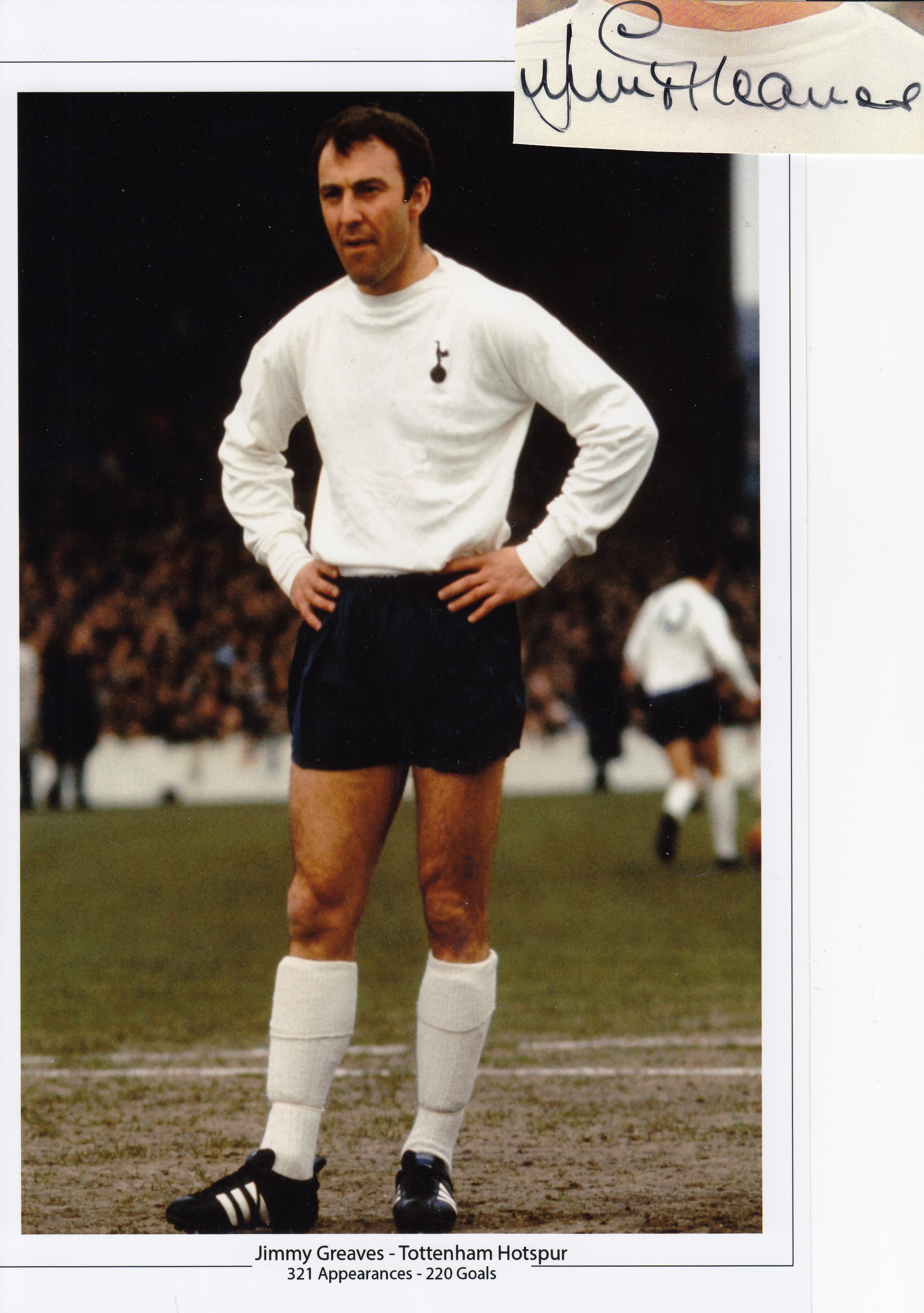 Jimmy Greaves Autograph A 10 X 7 Colour Photograph Of Greaves In