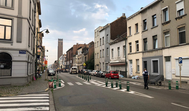 Course Poursuite Cette Nuit Sur La Chaussée De Ninove à Molenbeek Le