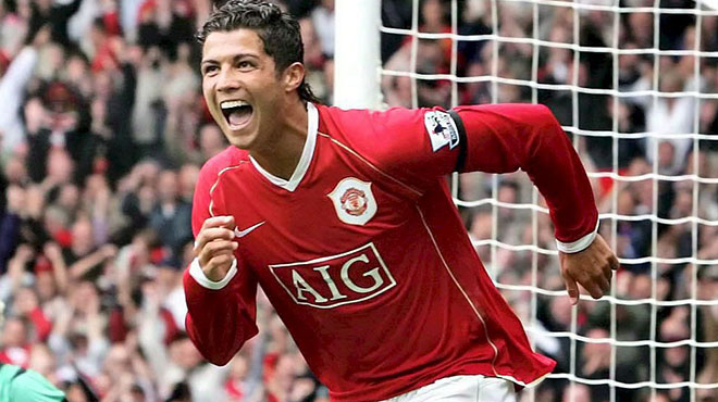 Welcome Home Cristiano Ronaldo Fait Son Grand Retour à Manchester