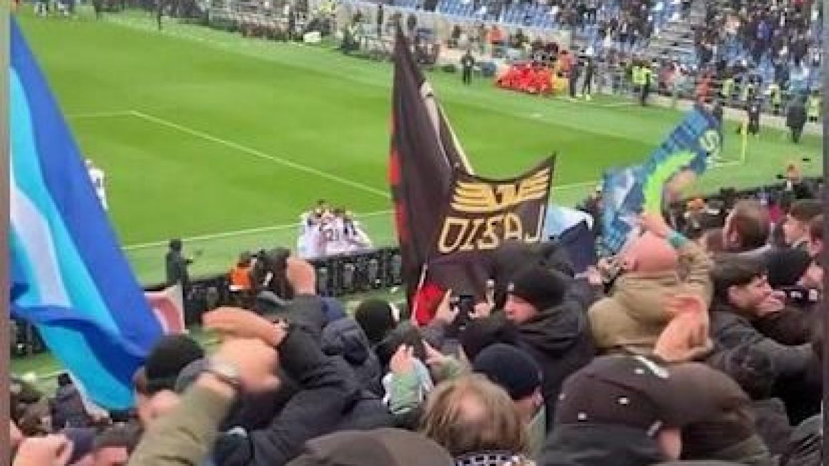 Indecente Coro Antisemita Dei Tifosi Della Lazio A Sassuolo Non è La