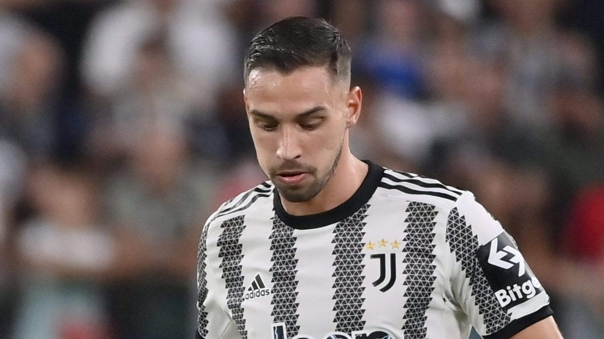 De Sciglio Entra Nel Finale Di Juve Lazio Prende Bordate Di Fischi