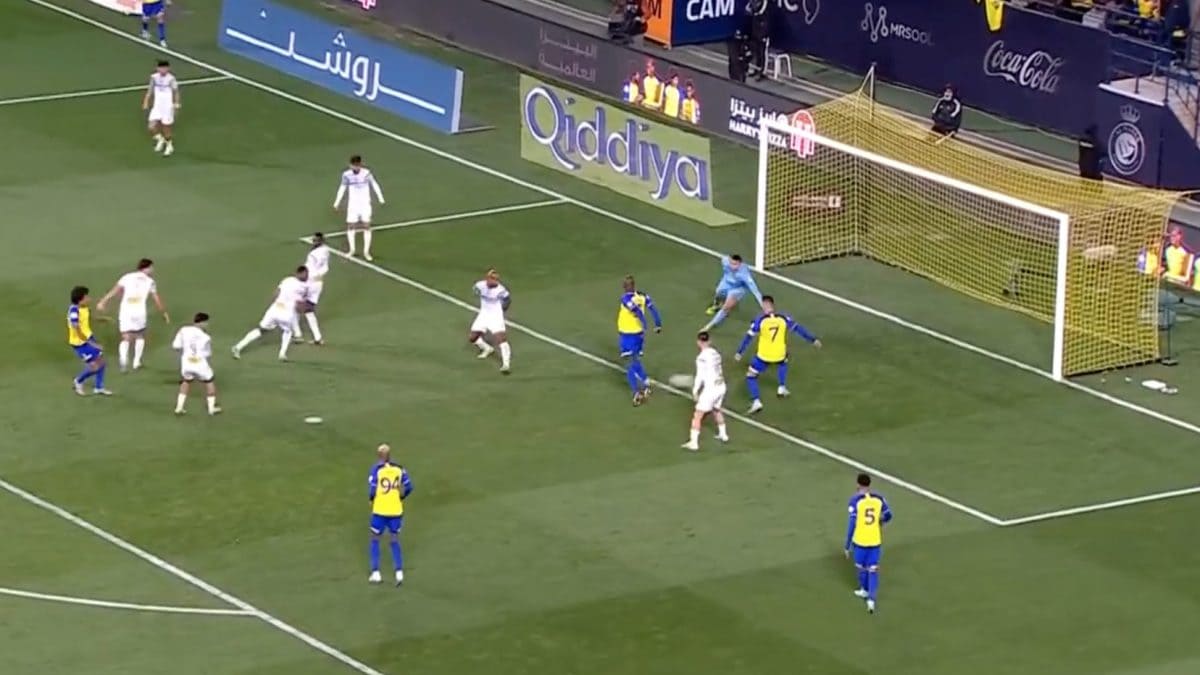 Ronaldo Segna Su Rigore Il Primo Gol Con Lal Nassr Ma Il Resto è Un