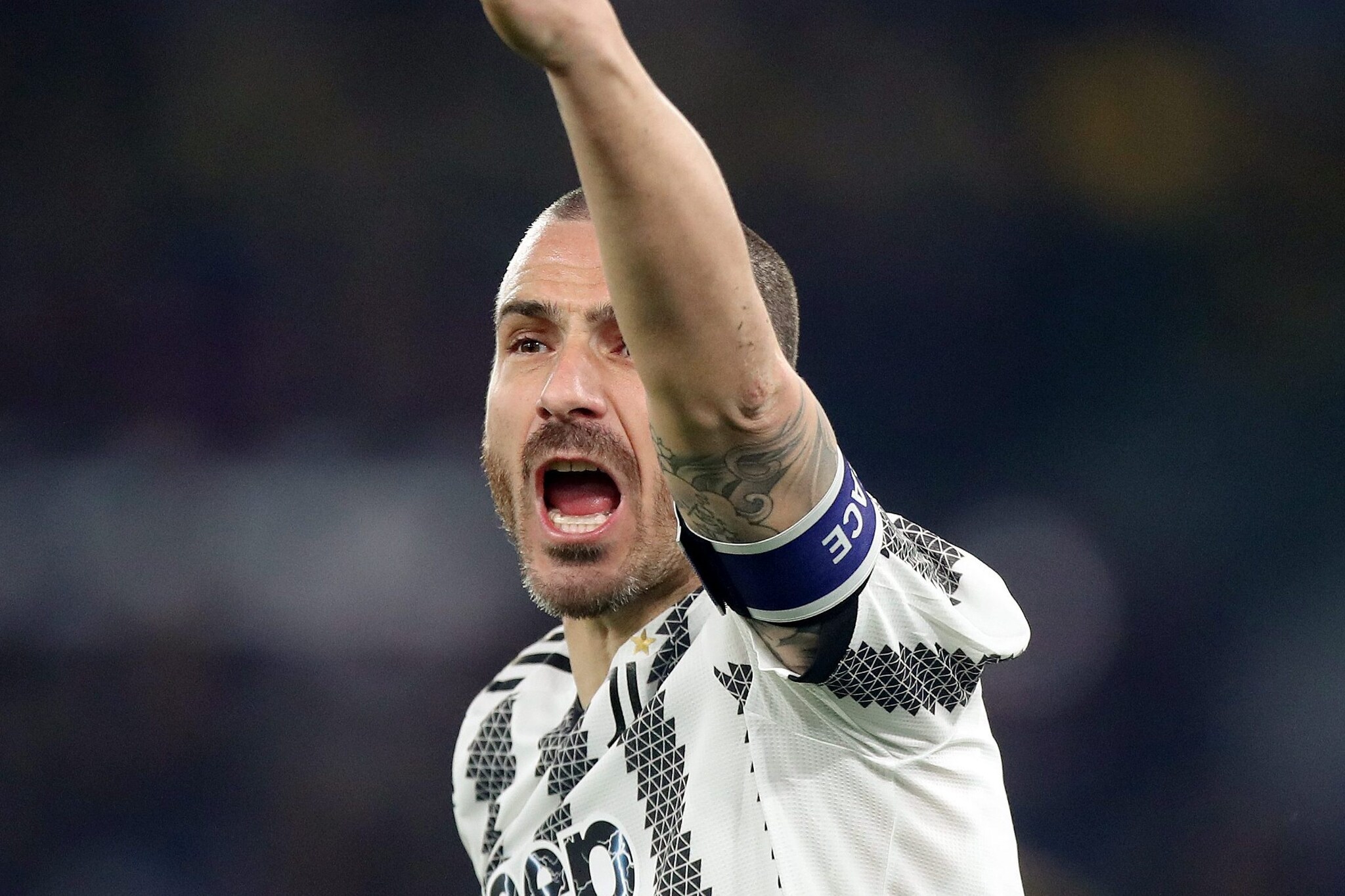 Bonucci Si Riprende Il Cuore Dei Tifosi Della Juve Con Una Scorrettezza