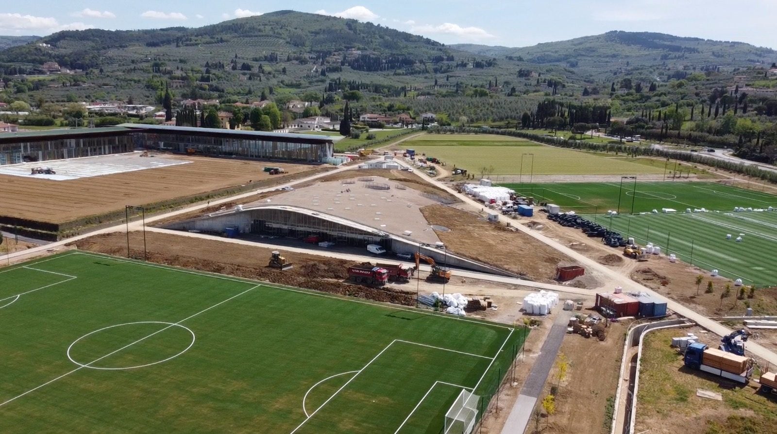 La Fiorentina Sogna In Grande Il Viola Park è Quasi Realtà Commisso