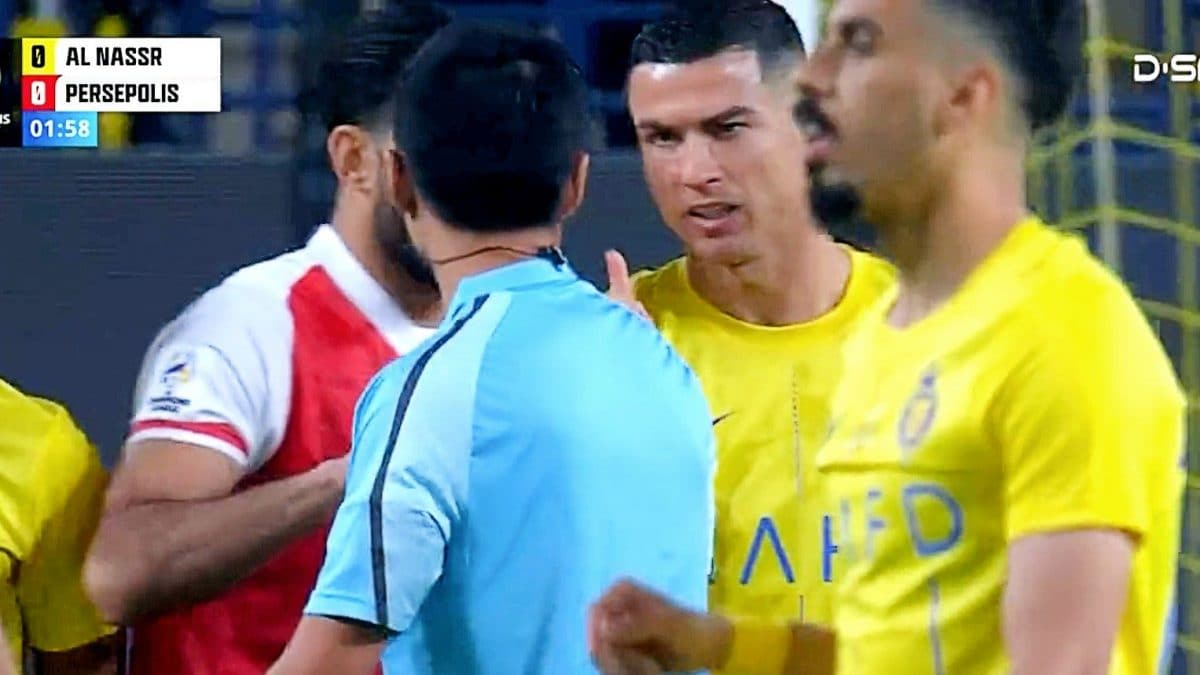 Cristiano Ronaldo Rifiuta Il Rigore Che Larbitro Gli Aveva Assegnato