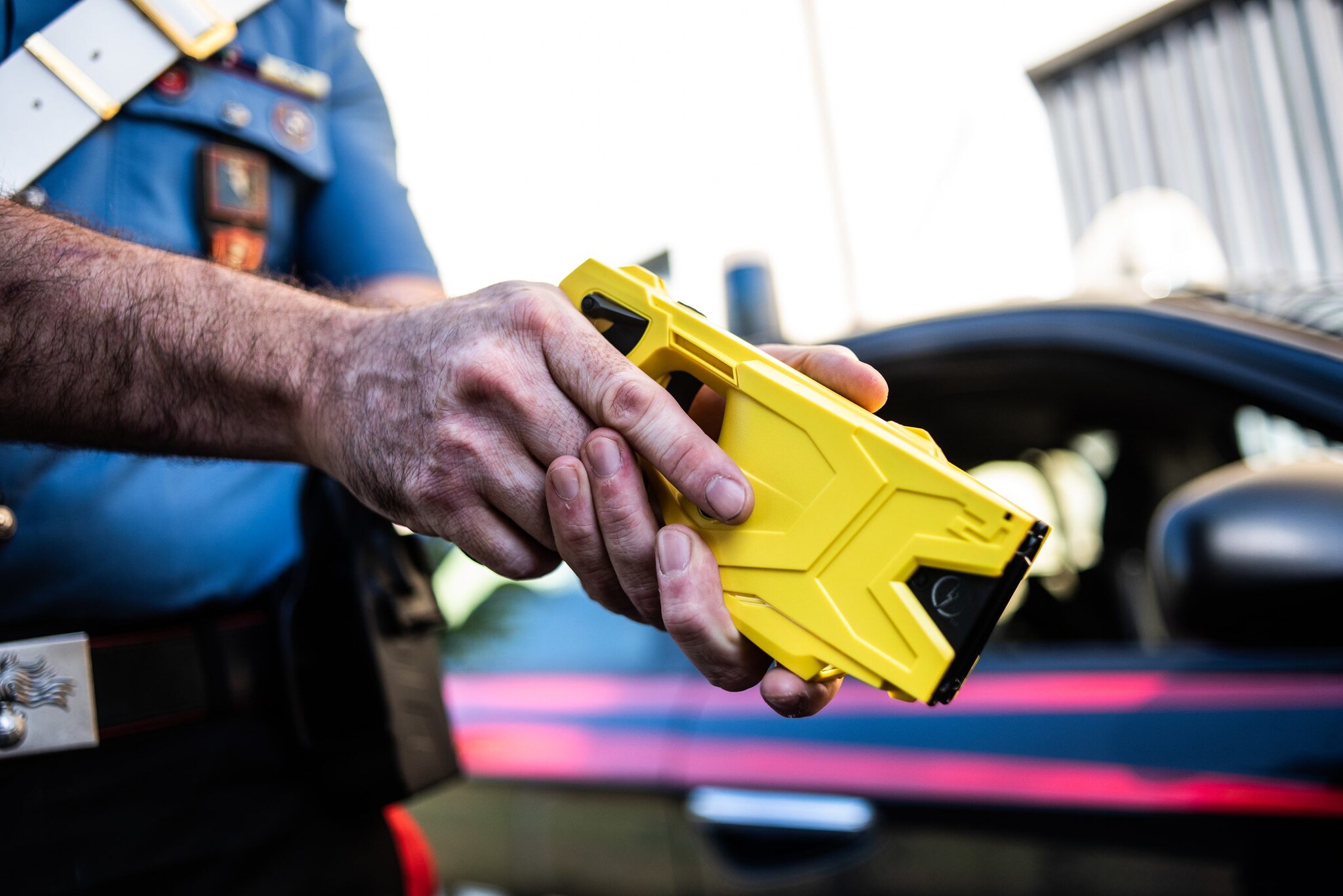 Vi Ammazzo Tutti 37enne Aggredisce Carabinieri Che Lo Bloccano Con