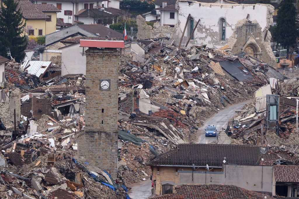 Terremoto Amatrice In Cinque A Processo Per Il Crollo Di Due Palazzine