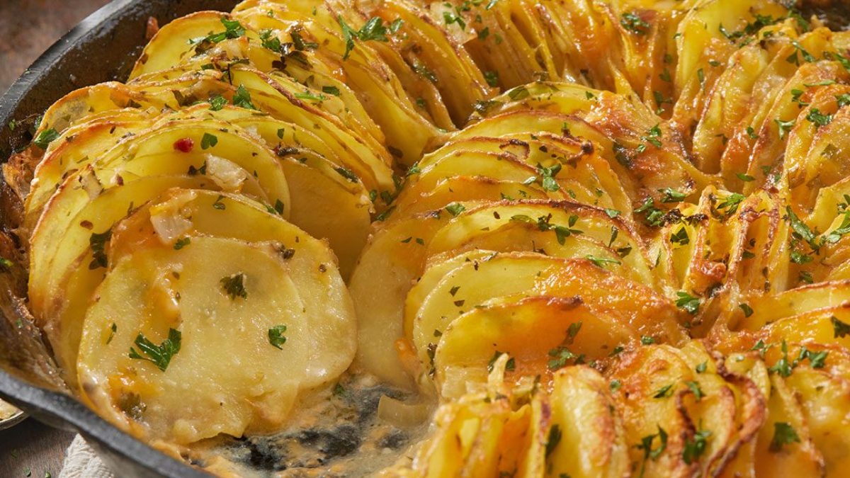 Crispy Roasted Potatoes A Delicious And Easy Side Dish