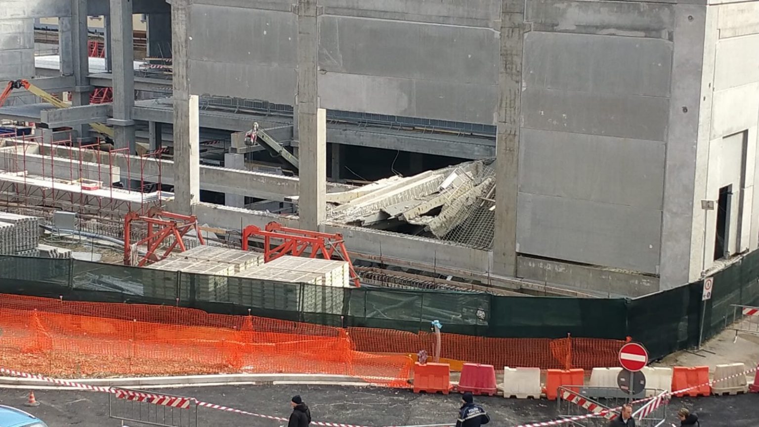 Trovato Il Corpo Della Quinta Vittima Del Crollo Nel Cantiere Del