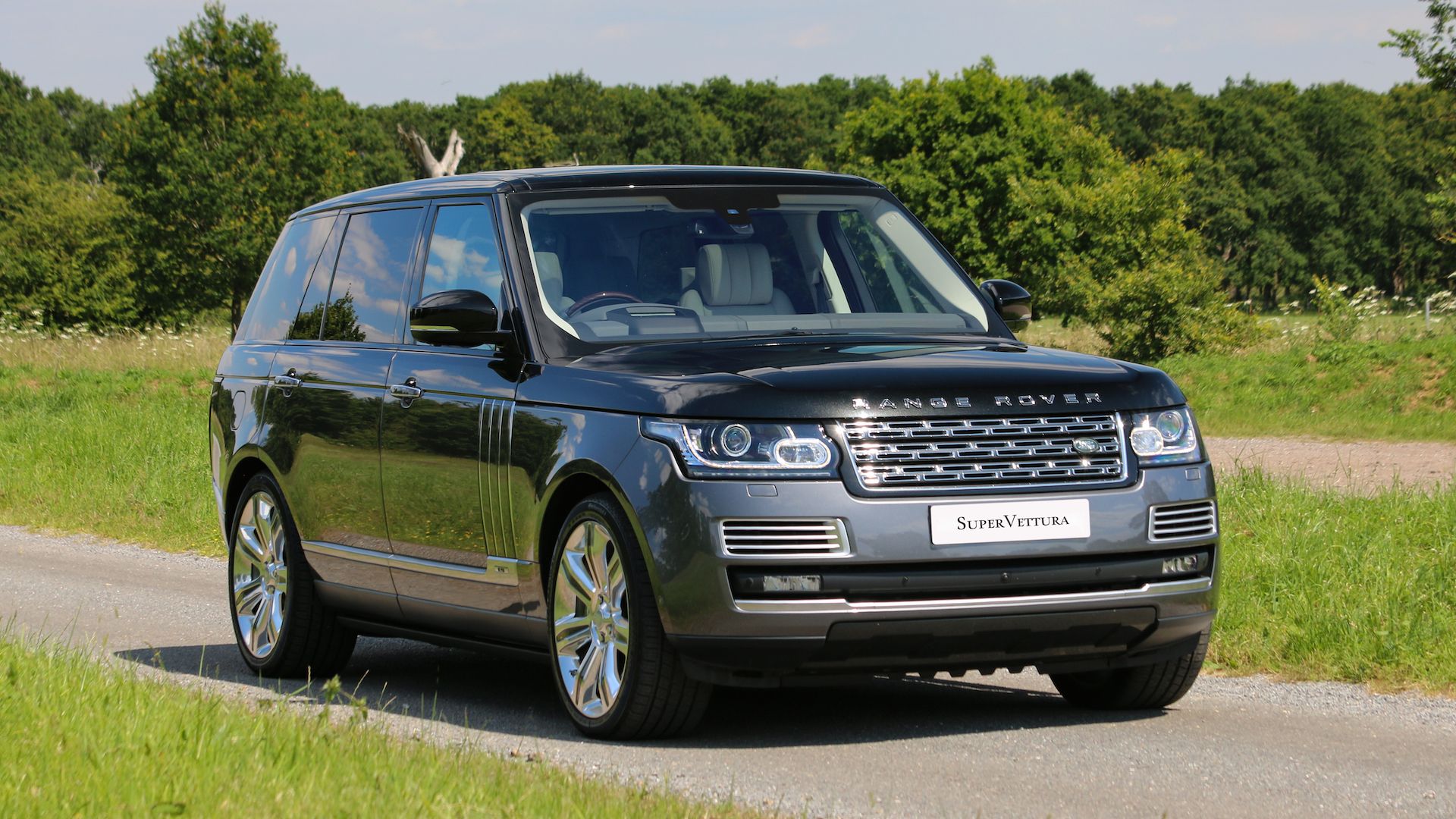 Sold 2016 Range Rover Svo 50 V8 Supercharged Autobiography Official